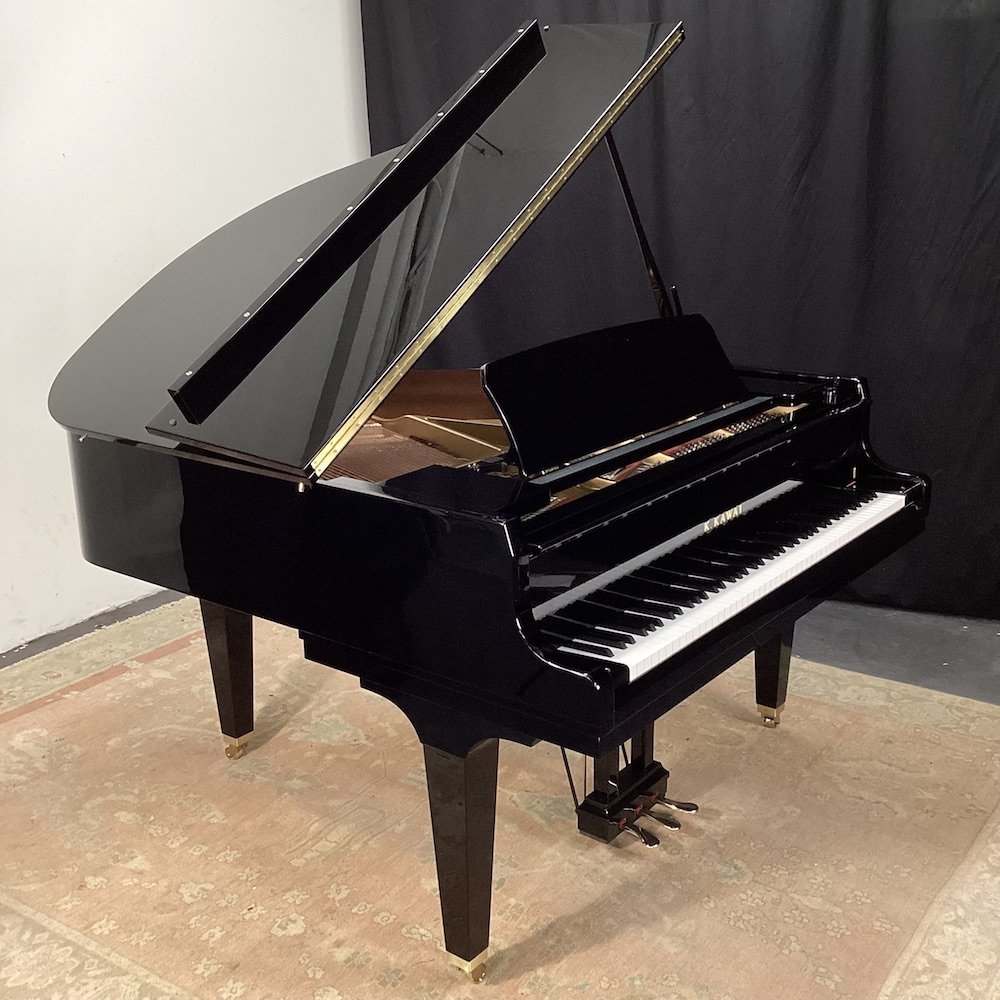 Kawai Piano, Model GL-20 PE Polished Ebony, 2016 | Faust Harrison Pianos
