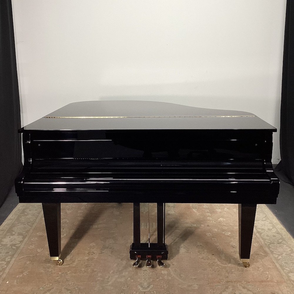 Kawai Piano, Model GL-20 PE Polished Ebony, 2016 | Faust Harrison Pianos