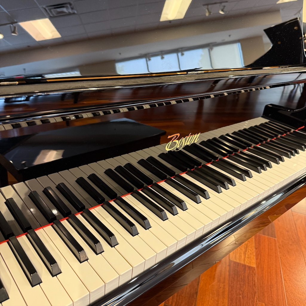 Boston Piano, Model GP 156 PE Polished Ebony, 2003 | Faust Harrison Pianos