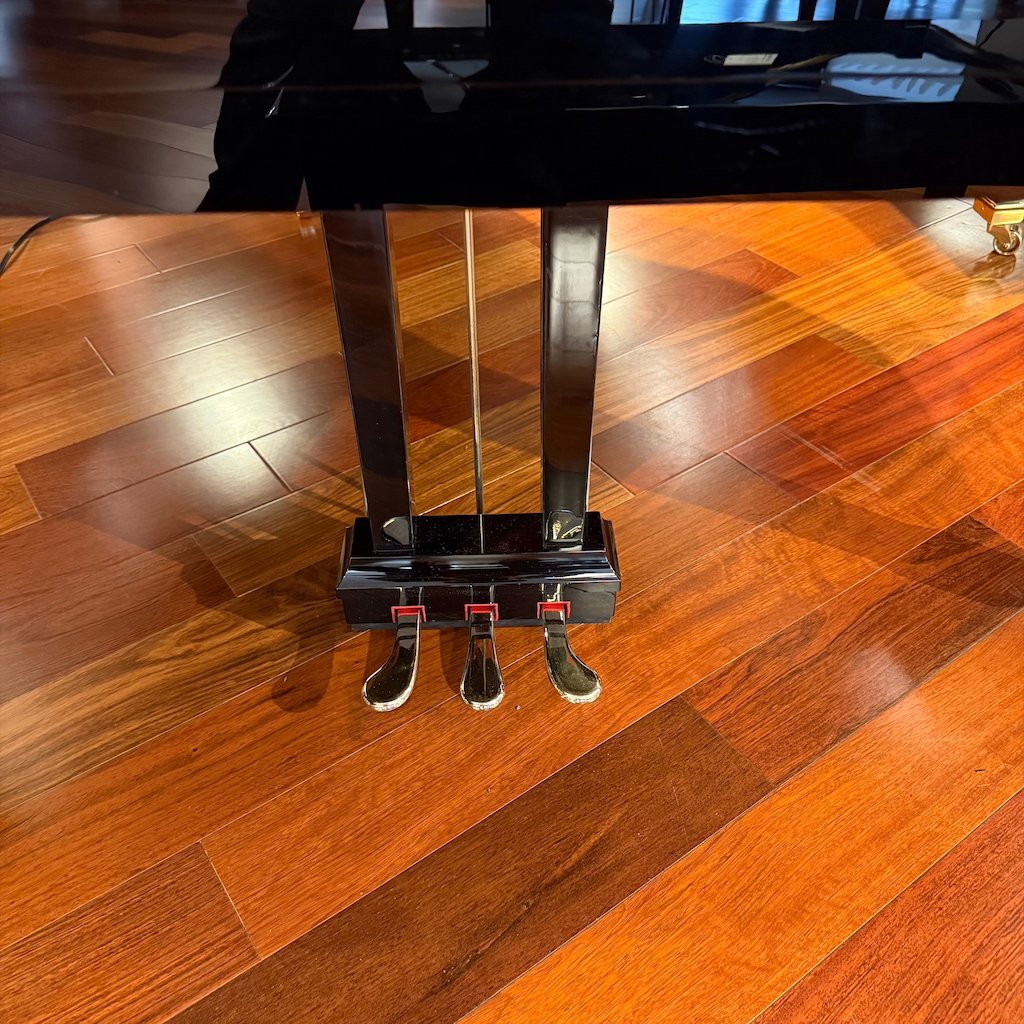 Boston Piano, Model GP 156 PE Polished Ebony, 2003 | Faust Harrison Pianos