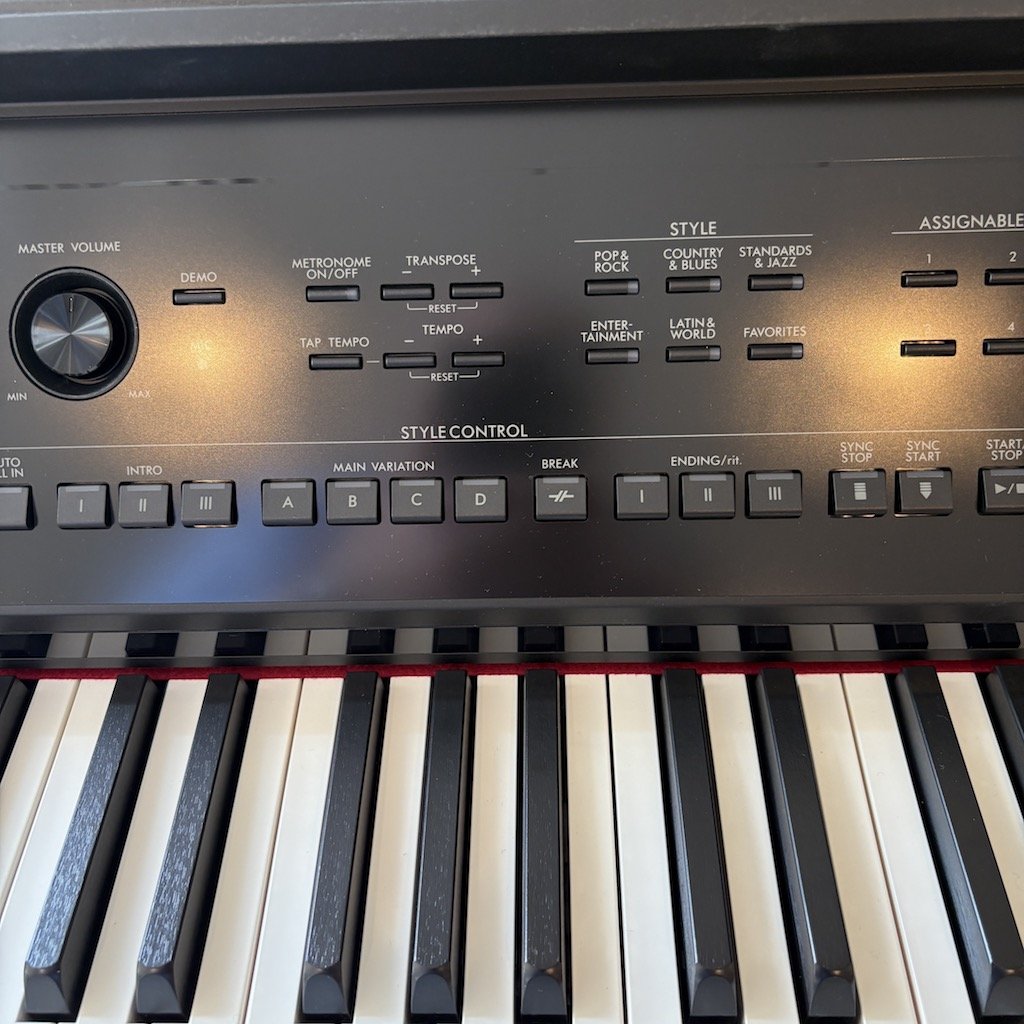 Yamaha Piano, Model CVP909 B Matte Black, 2023 | Faust Harrison Pianos