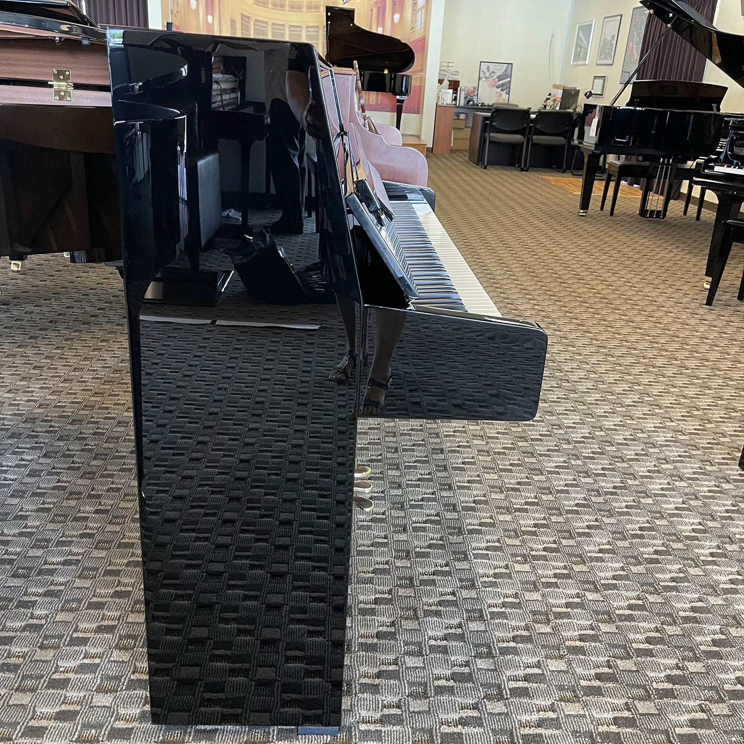Kawai Piano, Model K-15E PE Polished Ebony, 2007 | Faust Harrison Pianos