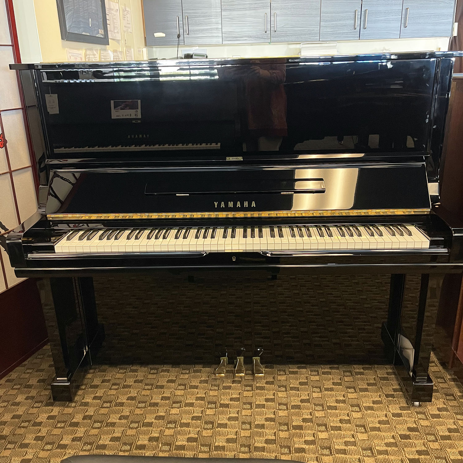 Yamaha Piano, Model U3A Polished Ebony, 1983 | Faust Harrison Pianos