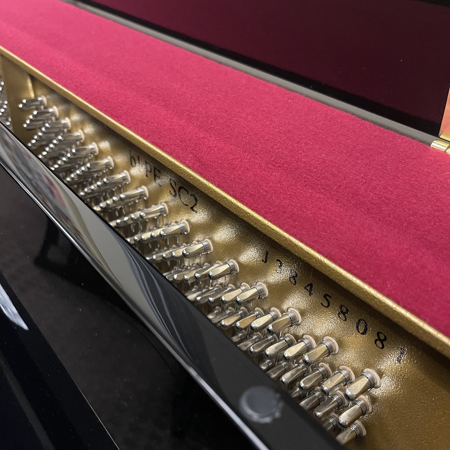 Yamaha Piano, Model B1 SC2 Polished Ebony, 2021 | Faust Harrison Pianos