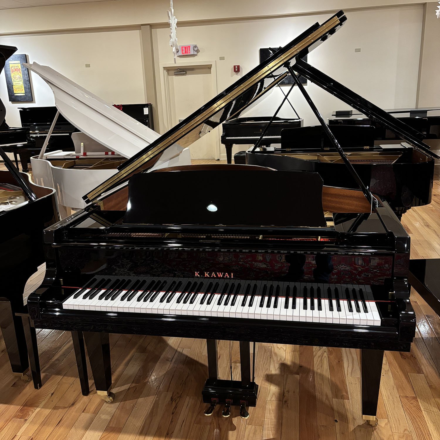 Kawai Piano, Model GL-50 PE Polished Ebony, 2018 | Faust Harrison Pianos