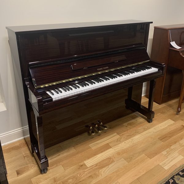 Young Chang Piano, Model Y121 PE Polished Mahogany, 2010 | Faust ...