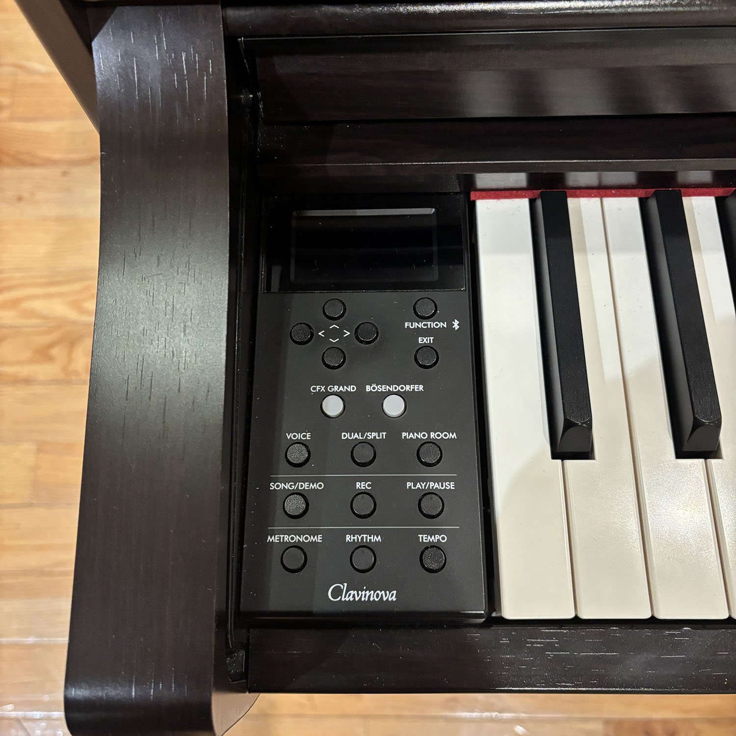 Yamaha Piano, Model CLP745R Rosewood, 2021 | Faust Harrison Pianos